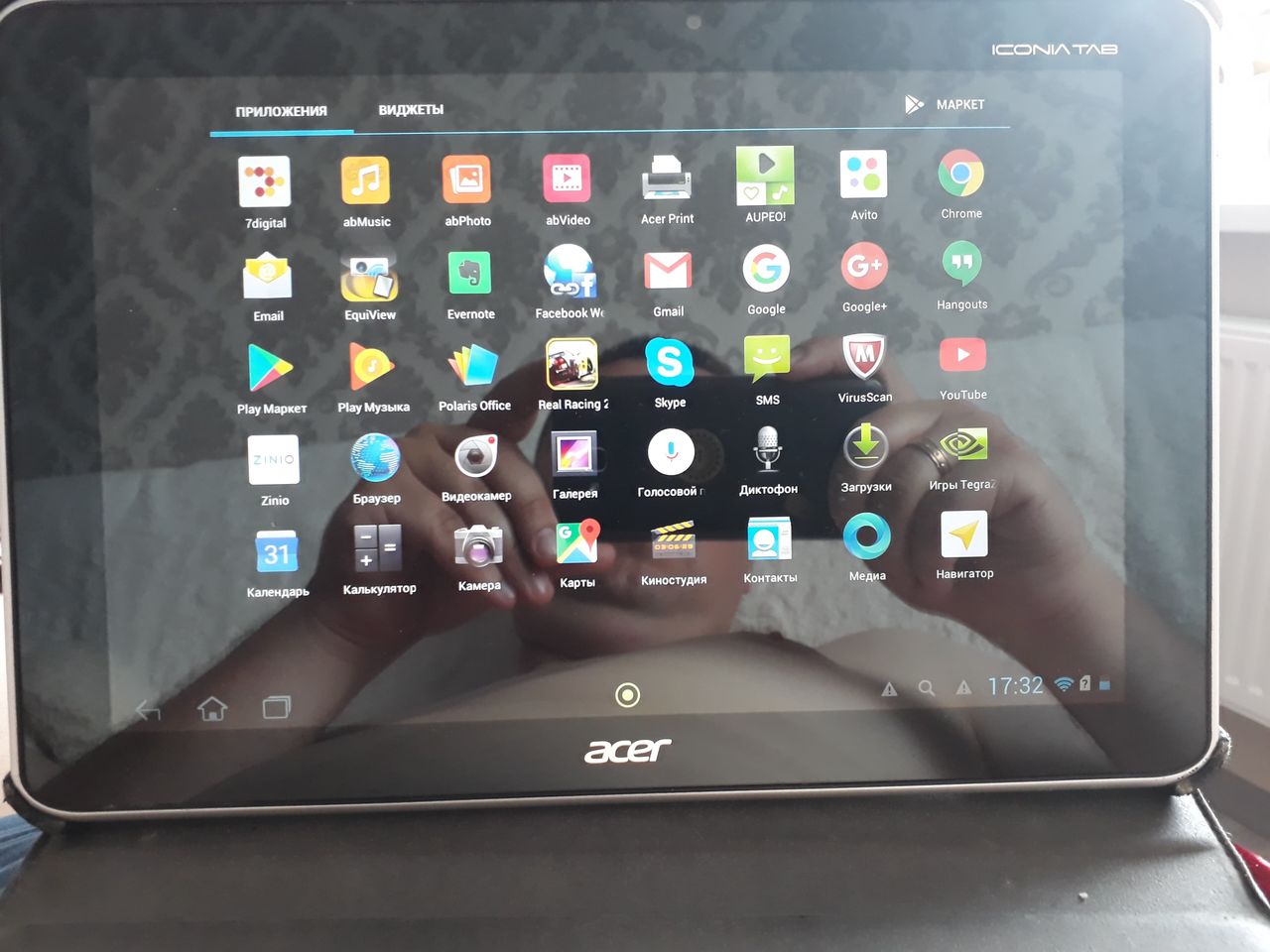 acer A701