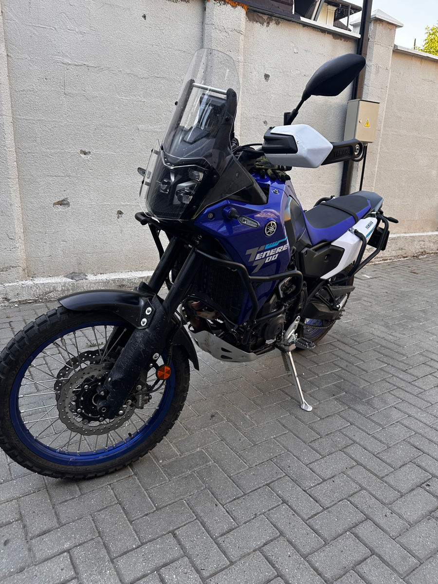 Yamaha tenere700 an. 2025 cu rulaj 4000 km, 12000