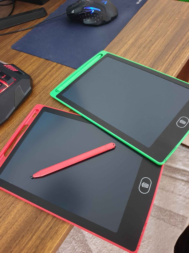 Vand Tabla Digitala Pentru Desenat/Scris/Invatat