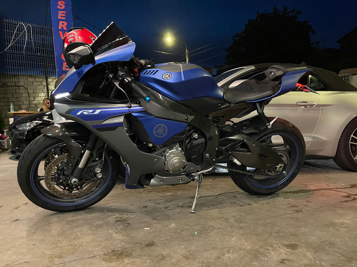 Yamaha YZF R1 RN 32