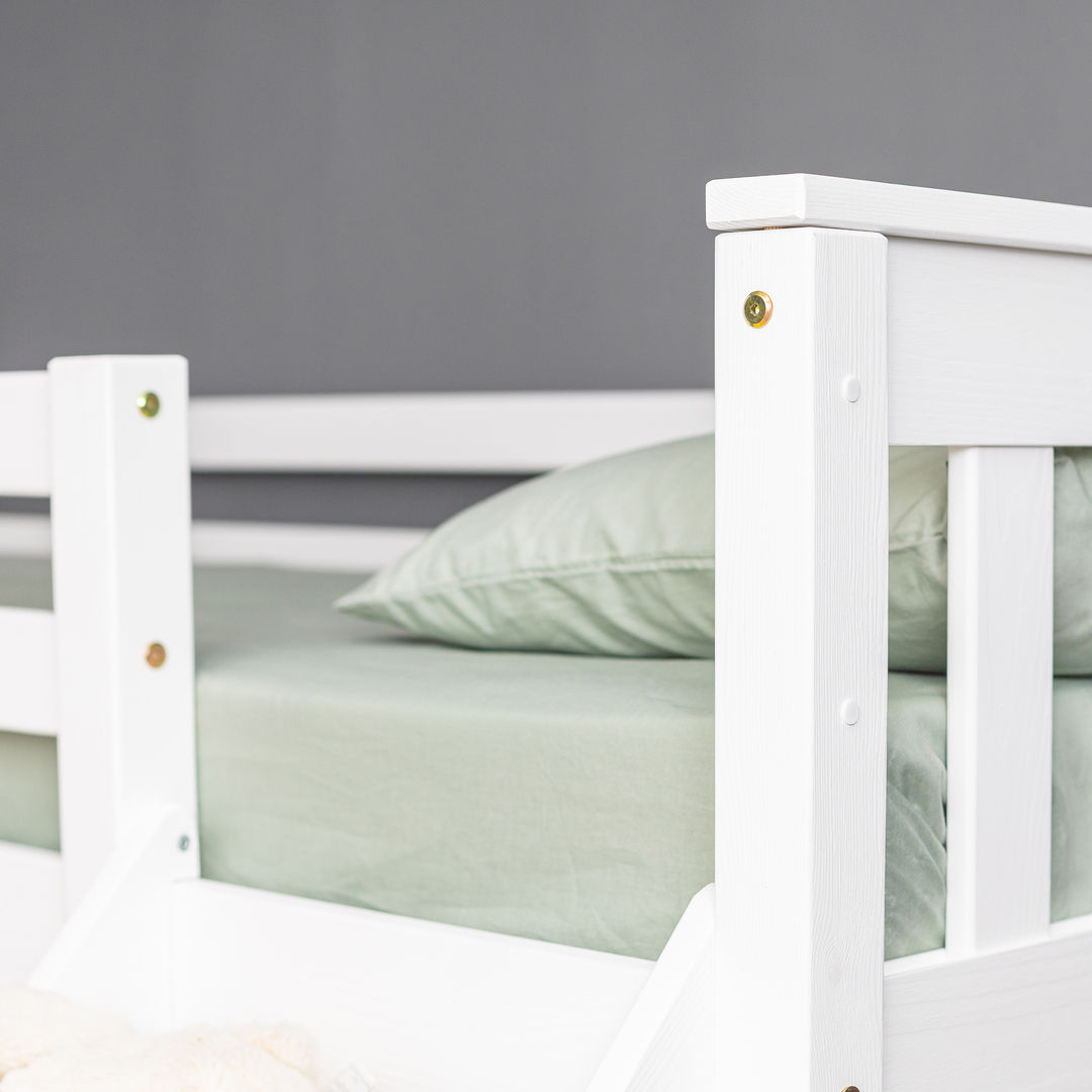 Pat suprapus frumos si calitativ pentru casa