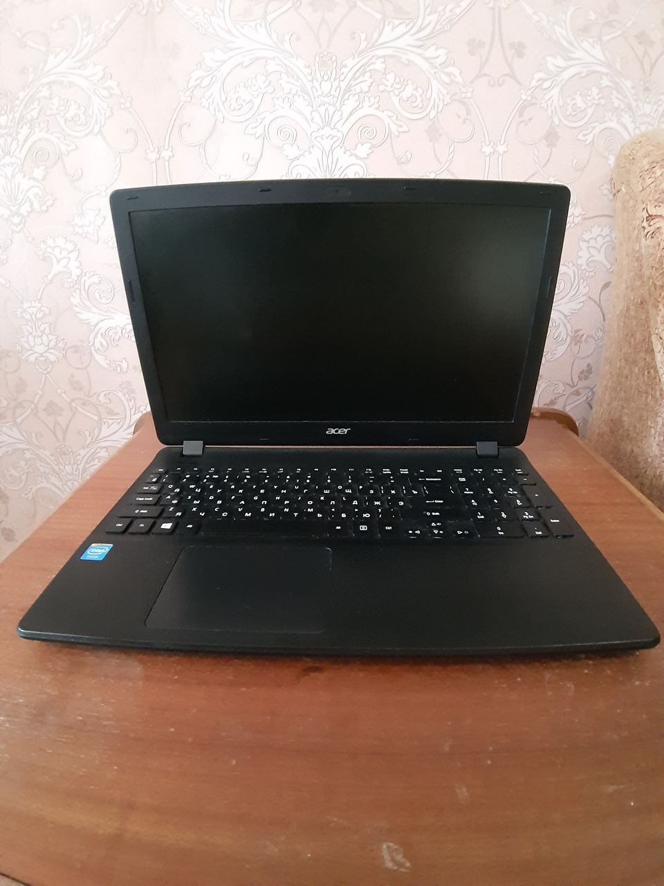 Acer aspire Es1 512