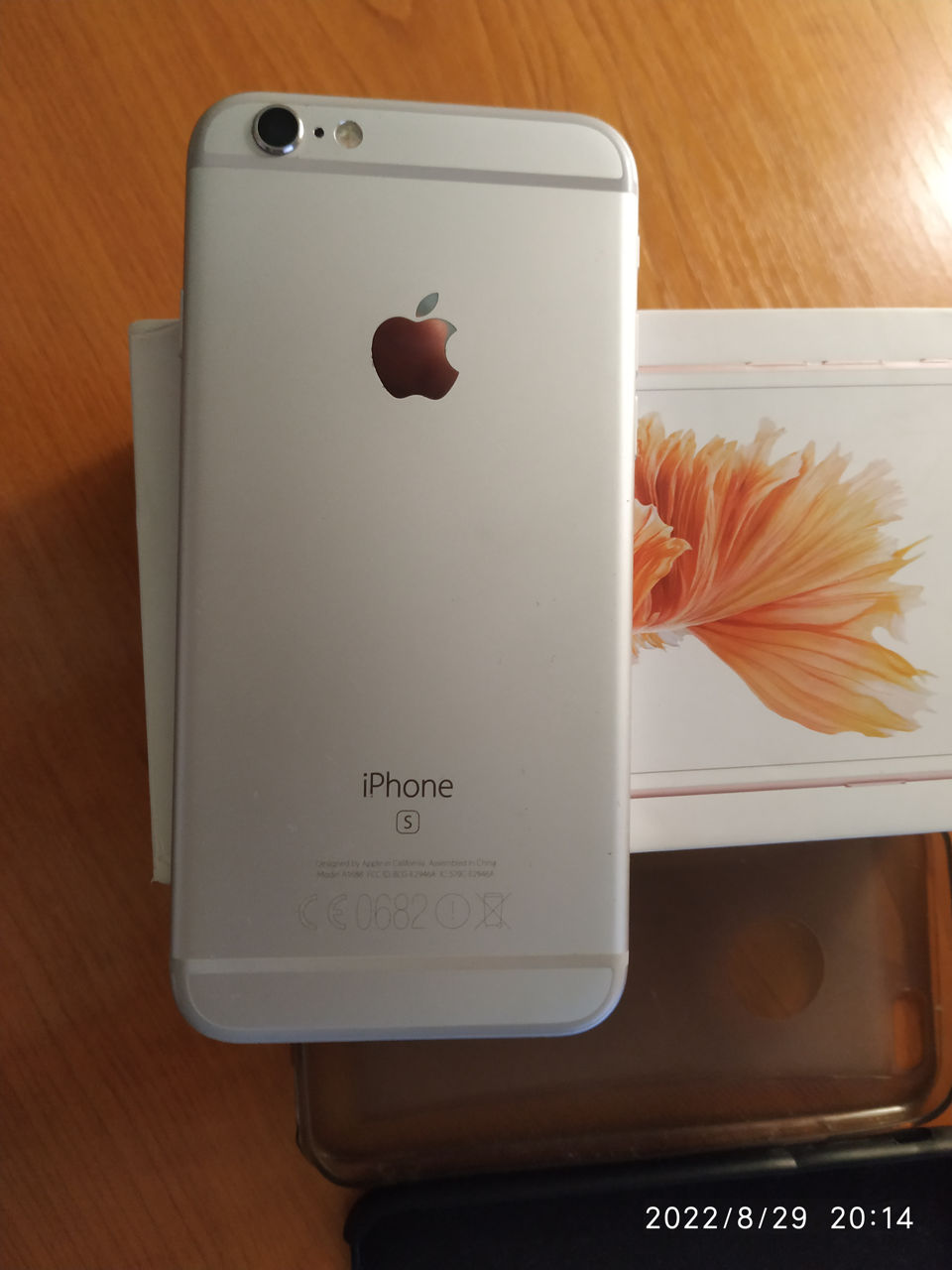 Iphone 6s 64 Gb в отличном состоянии