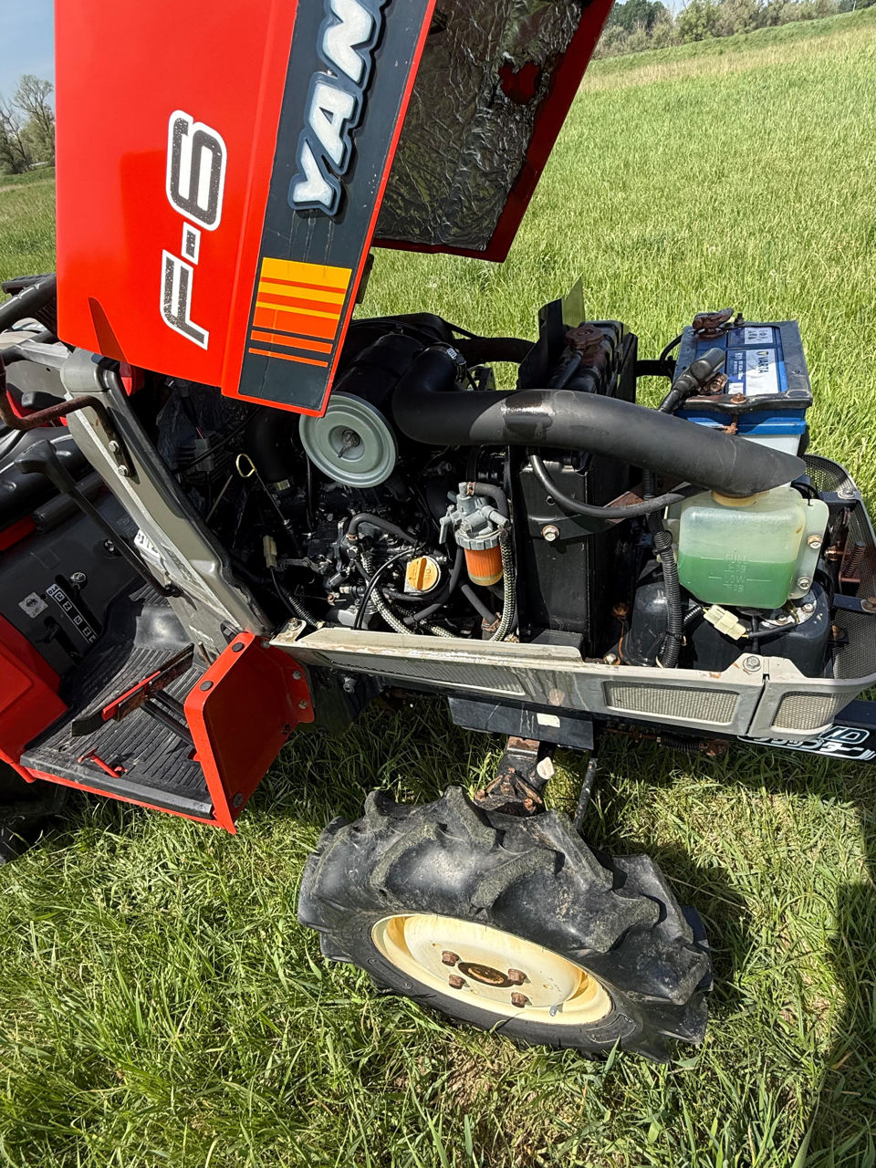 Yanmar F-6 Mini Tractor