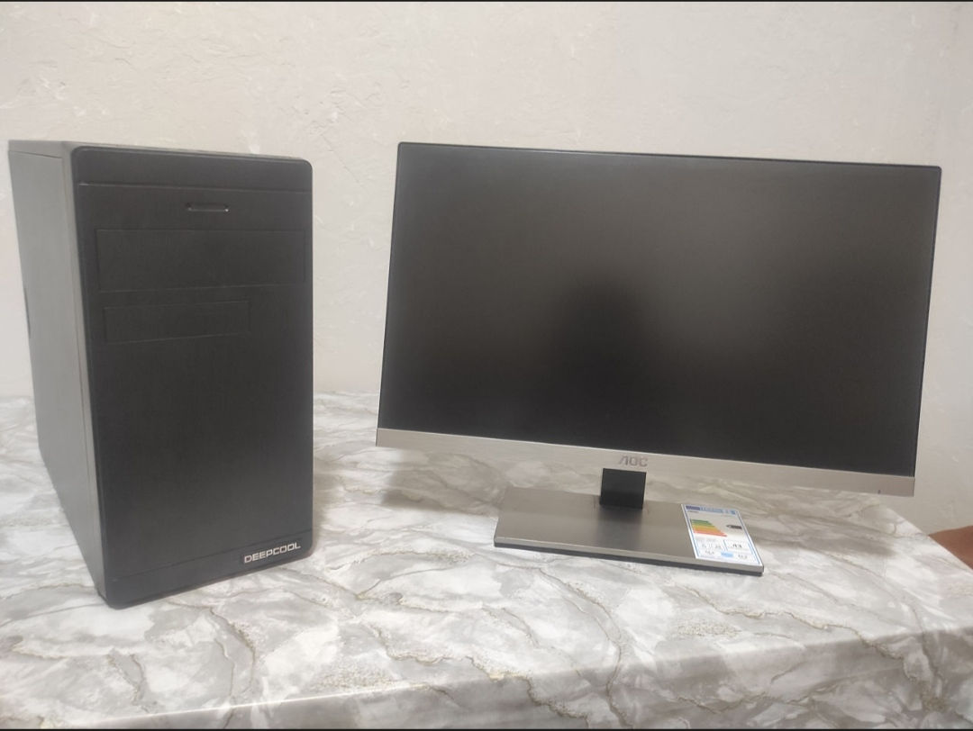 Pc + Monitor. + Periferice