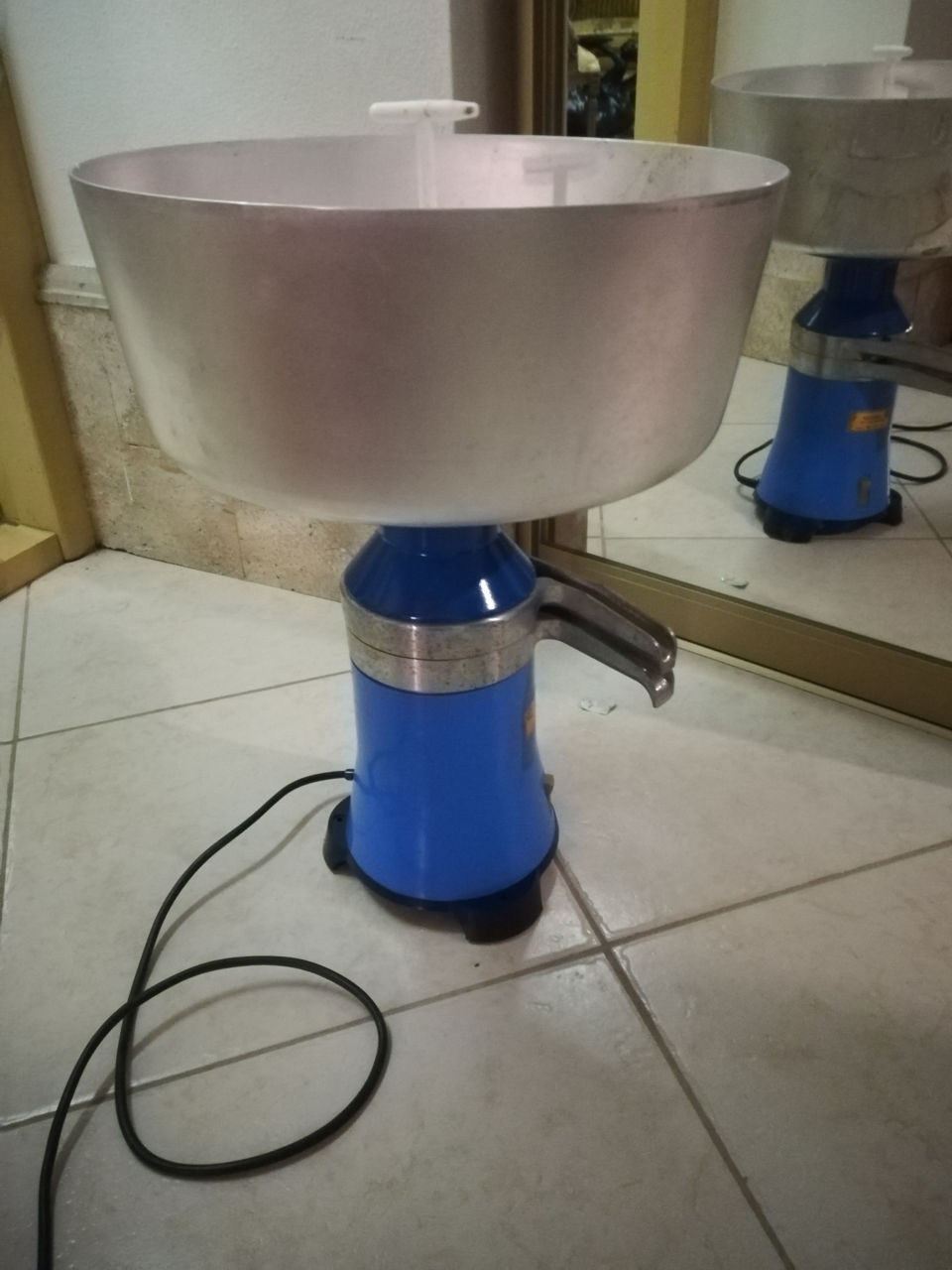 Centrifuga pentru lapte ( separator) Motor-sich 100, Ucraina