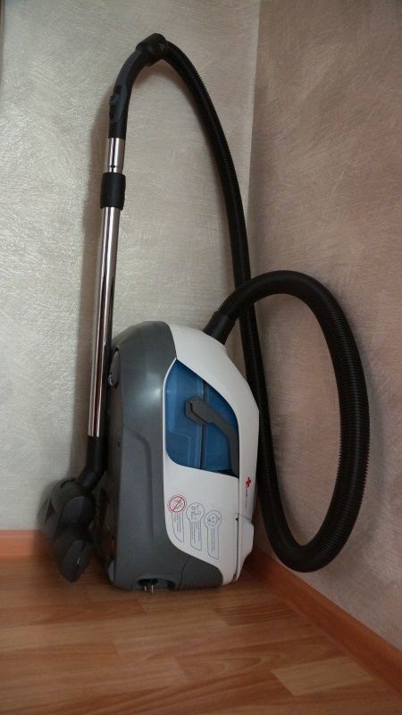 Бытовой пылесос для аллергиков Karcher DS6000 новый