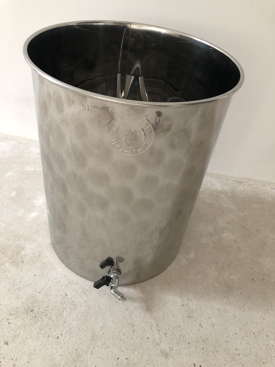 Butoi de vin Italian din Inox 70 l. Винная бочка Италия из нержавеющей ...