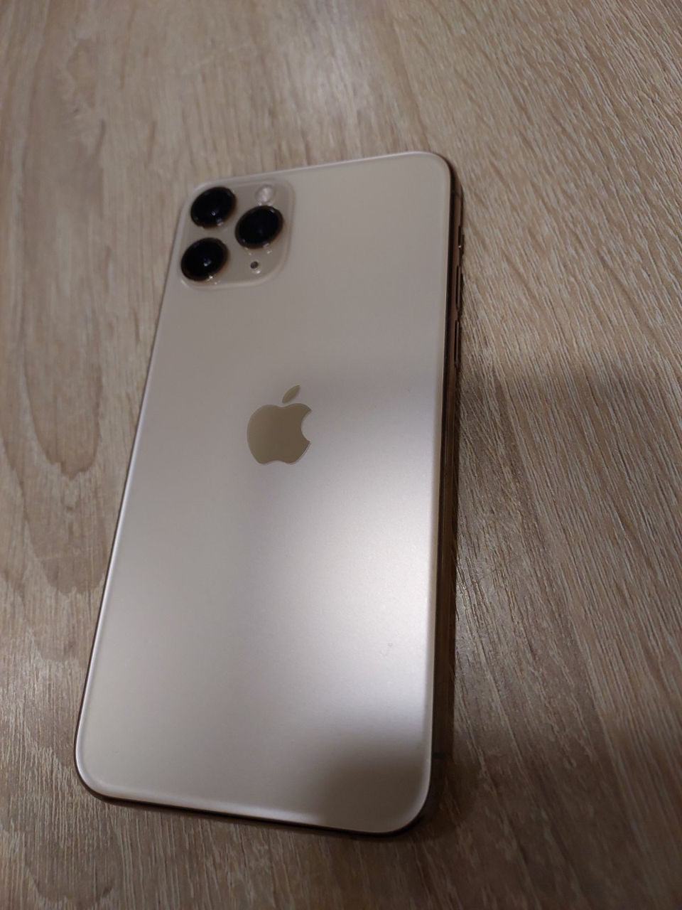 iPhone 11 Pro Gold 64gb dual sim