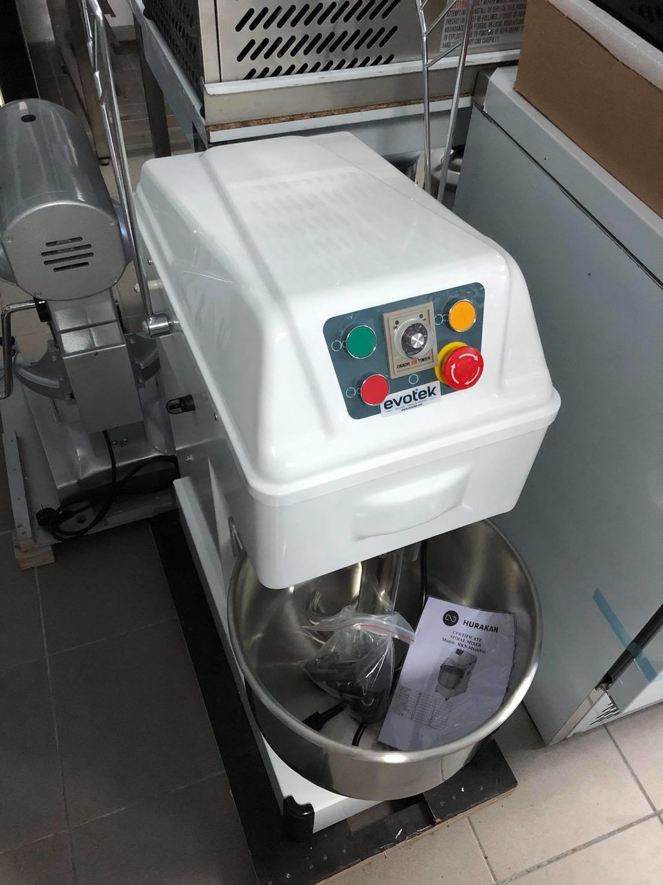 Malaxor profesional la 21 litri