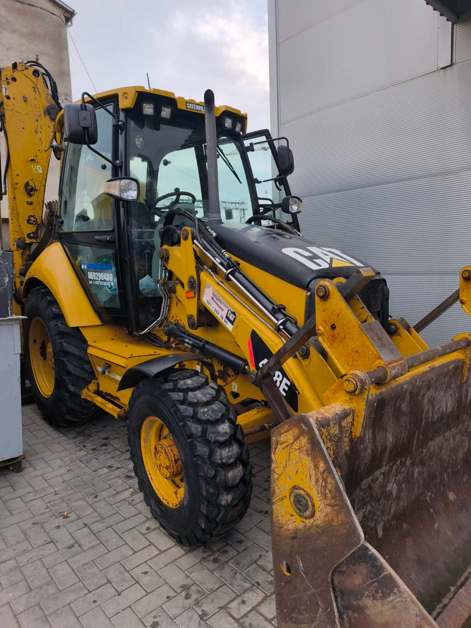 Buldoexcavator