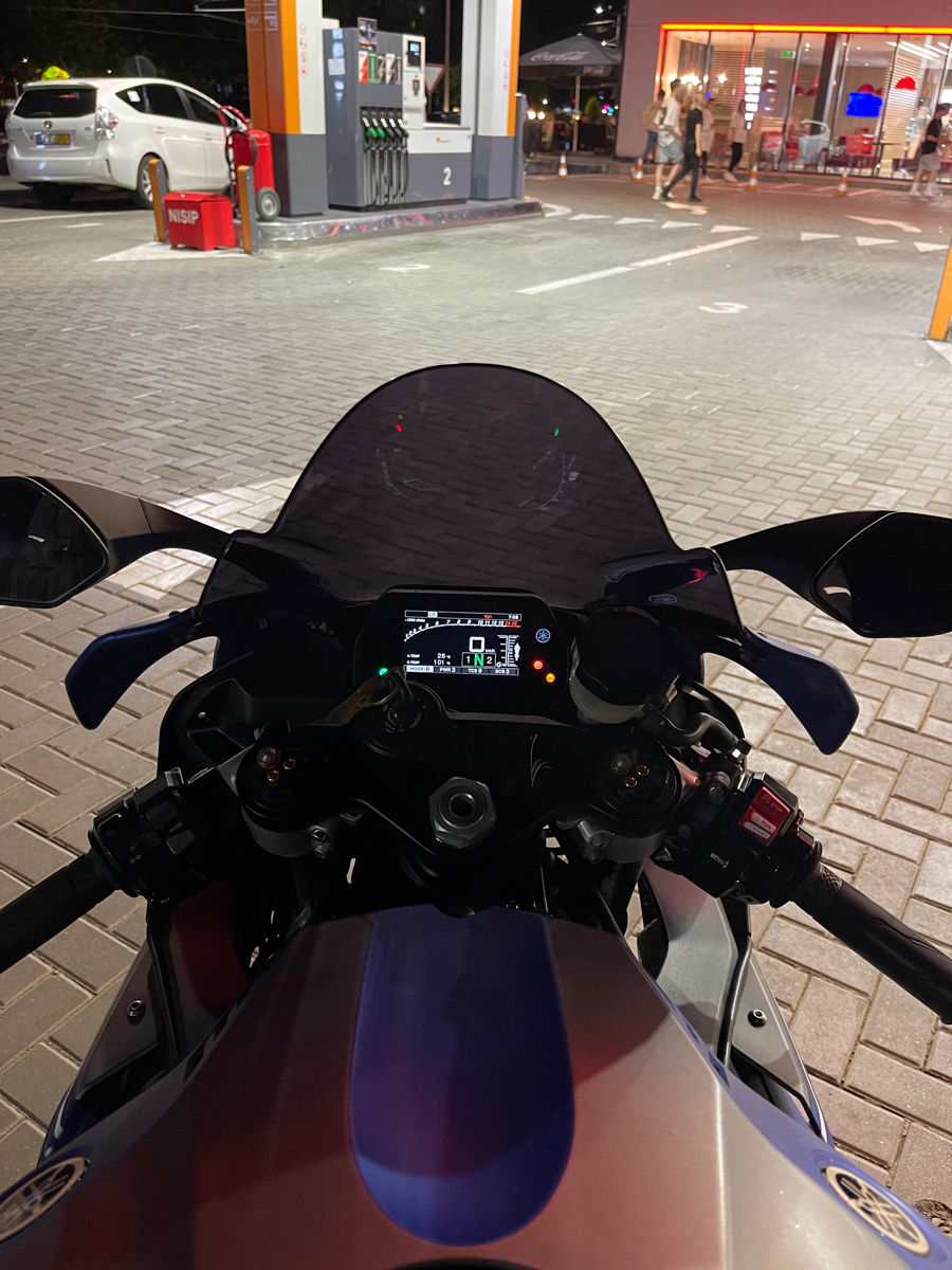 Yamaha YZF R1000 200hp rn32