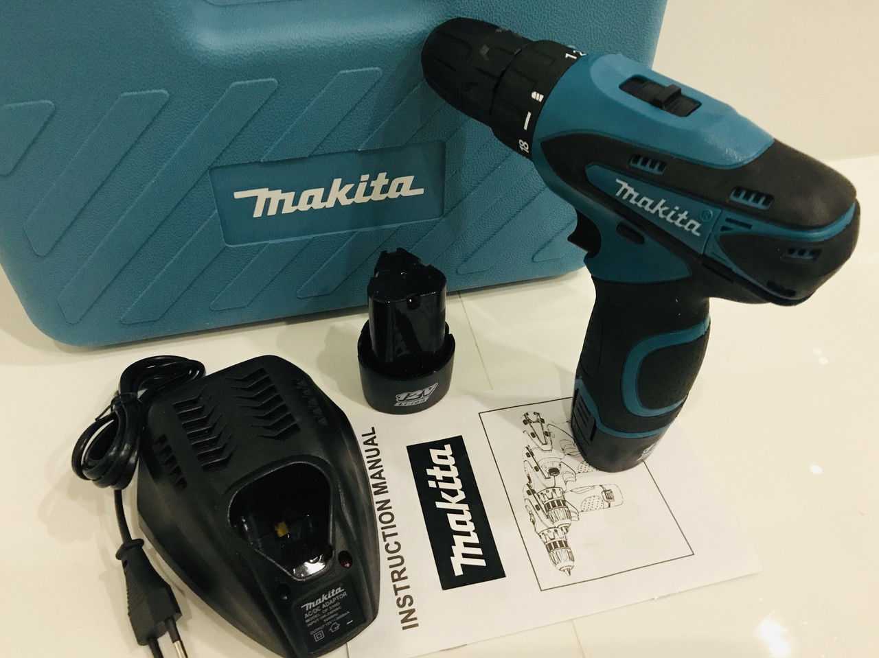 Шуруповерт Makita DF330DWE 12V Li-ion,2Ah (Румыния) новый