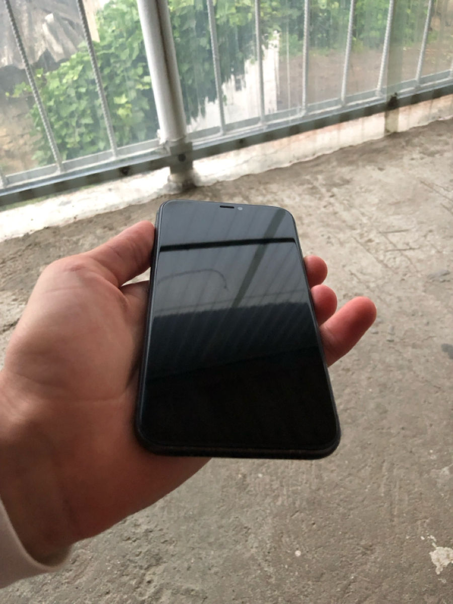 Vând nu-i urgente telefon personal