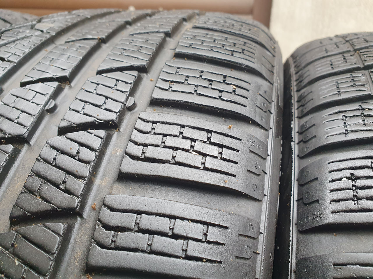 245/35/ r20- pirelli.2021г.