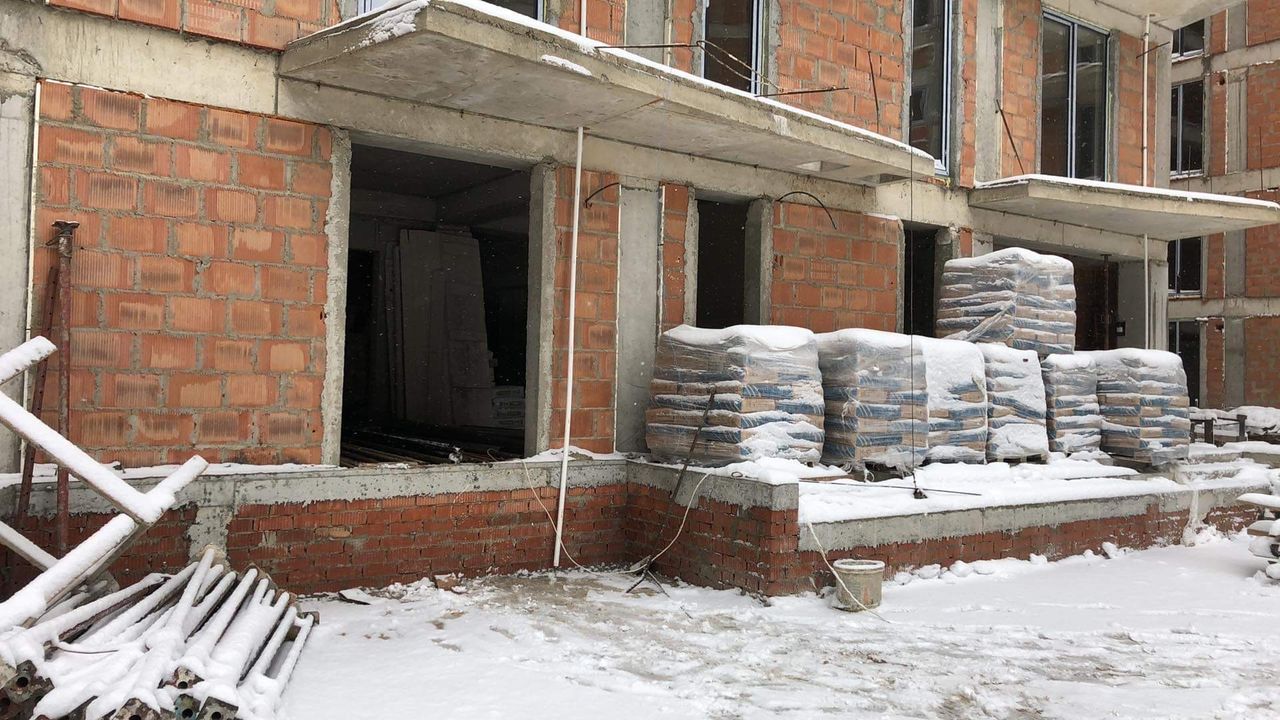 Torro centru spatiu comercial