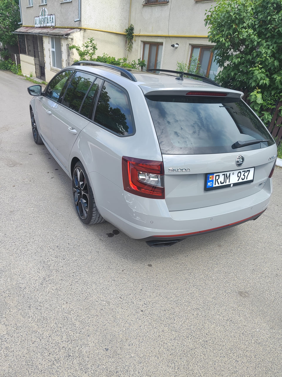 Skoda Octavia RS an. 2019 cu rulaj 199122 km, Benzină, 20000