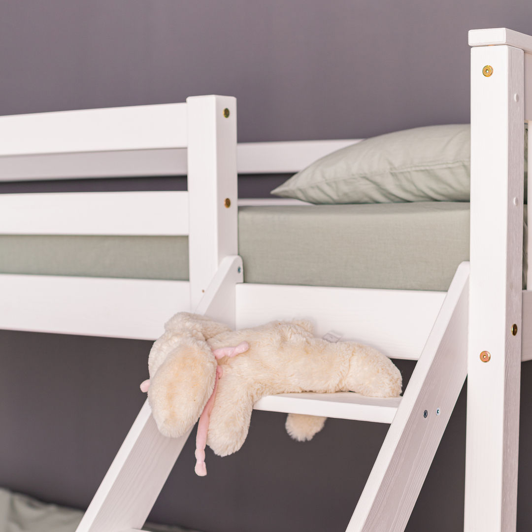 Pat suprapus frumos si calitativ pentru casa