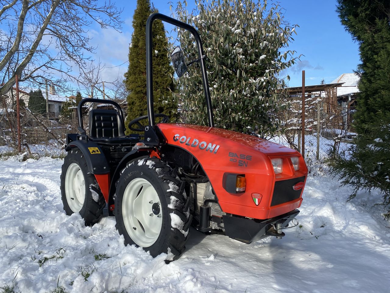 Tractor Goldoni