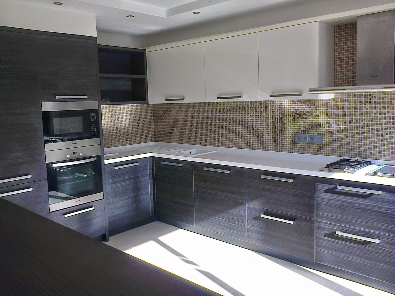 Mobila pentru bucataria care ti-o doresti! Calitate garantata.