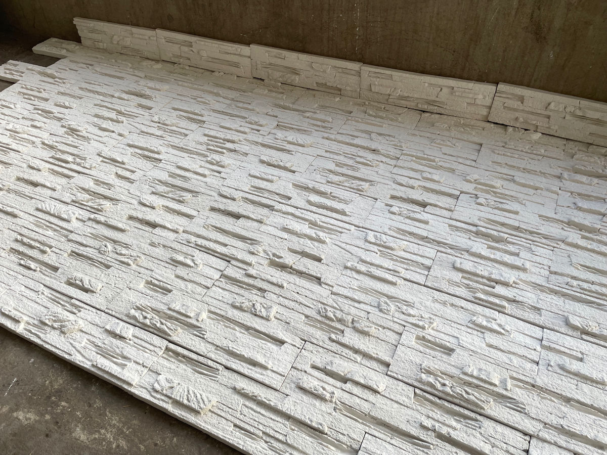 Piatra decorativă din ghips.