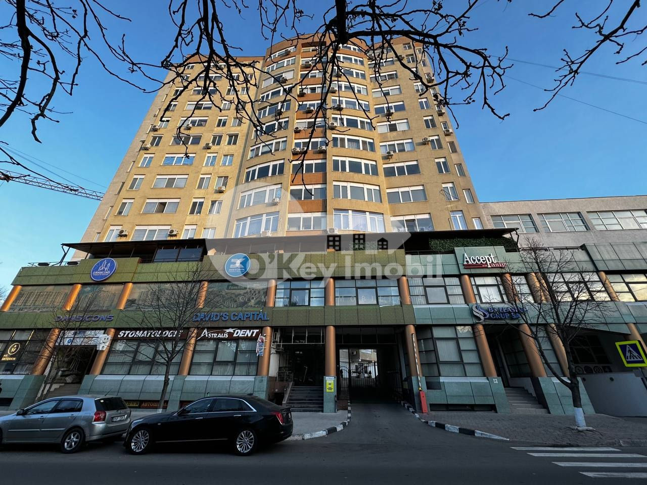 Loc de parcare, 12 mp, str. Petru Rareș, 25000