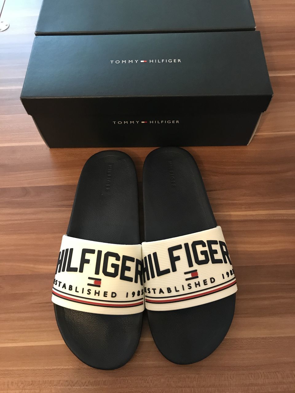 Slapi Tommy Hilfiger Original m.44-45