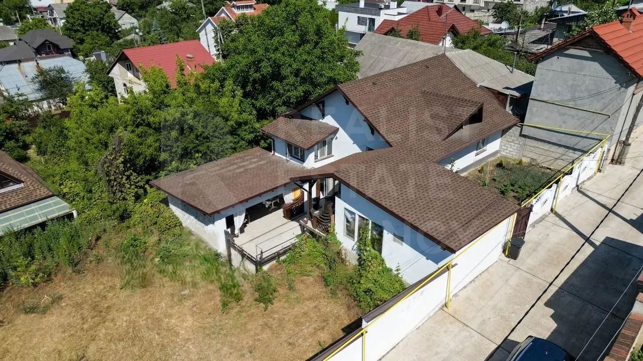 Vânzare casă, 225 mp + 6 ari, str. Mărășești, Centru