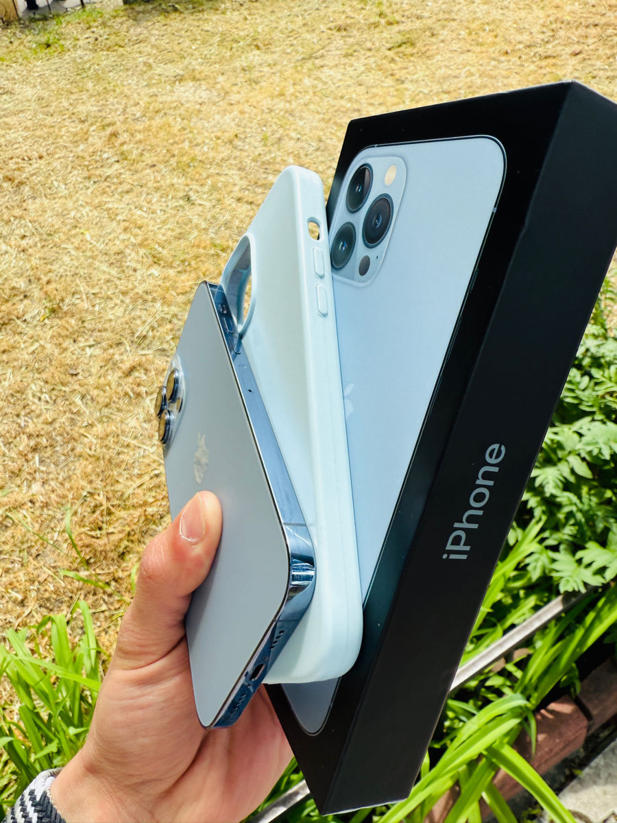 Vind/ Schimb iPhone 13 Pro Max