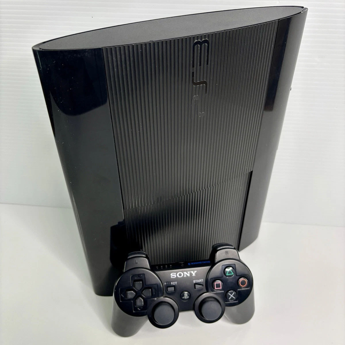 Ps 3 Super Slim piano black idial.