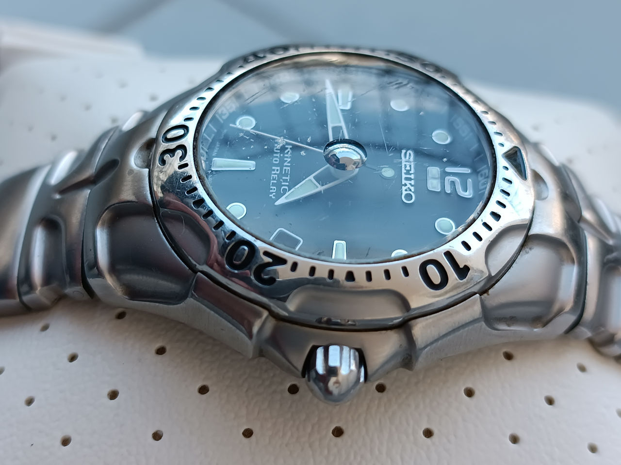 Seiko Kinetic Auto Relay