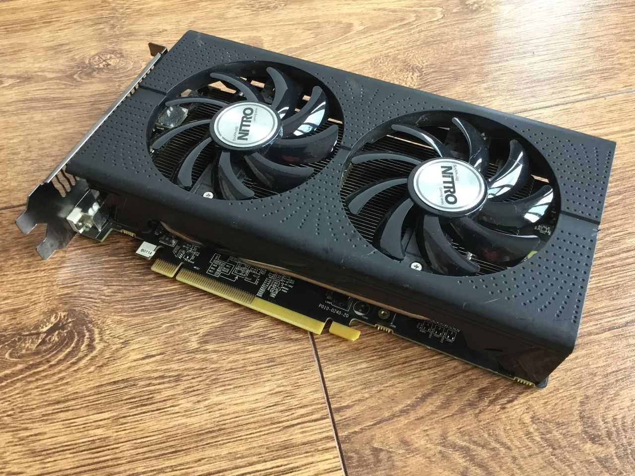 Sapphire NITRO Radeon RX 460 4GB DDR5 128Bit