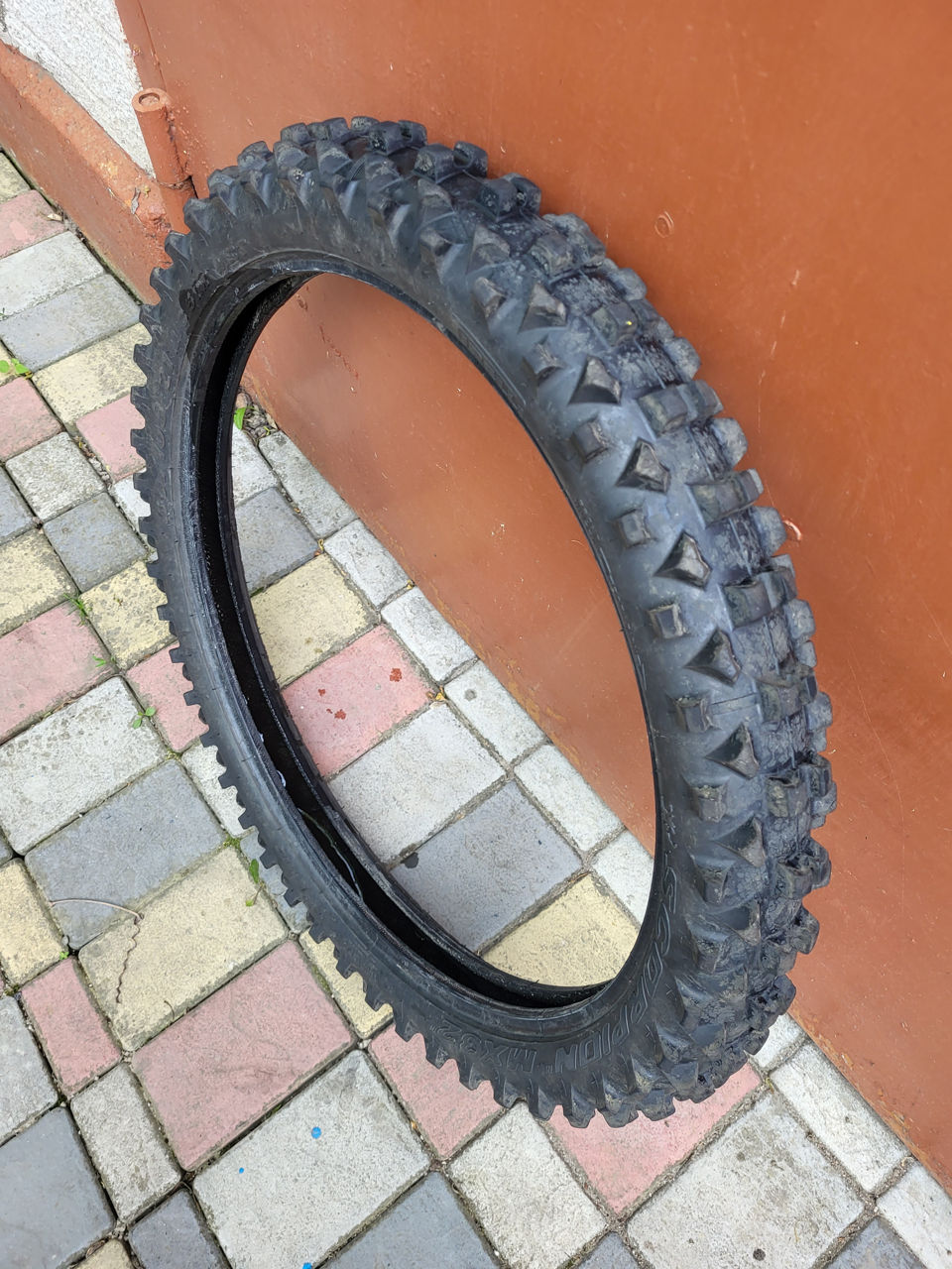 Anvelope Motocross 80/100/21 avem diferite marimi