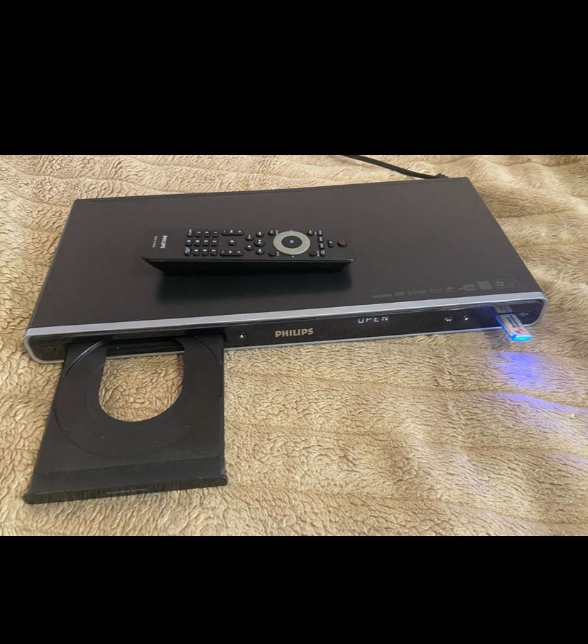 DVD Philips с USB