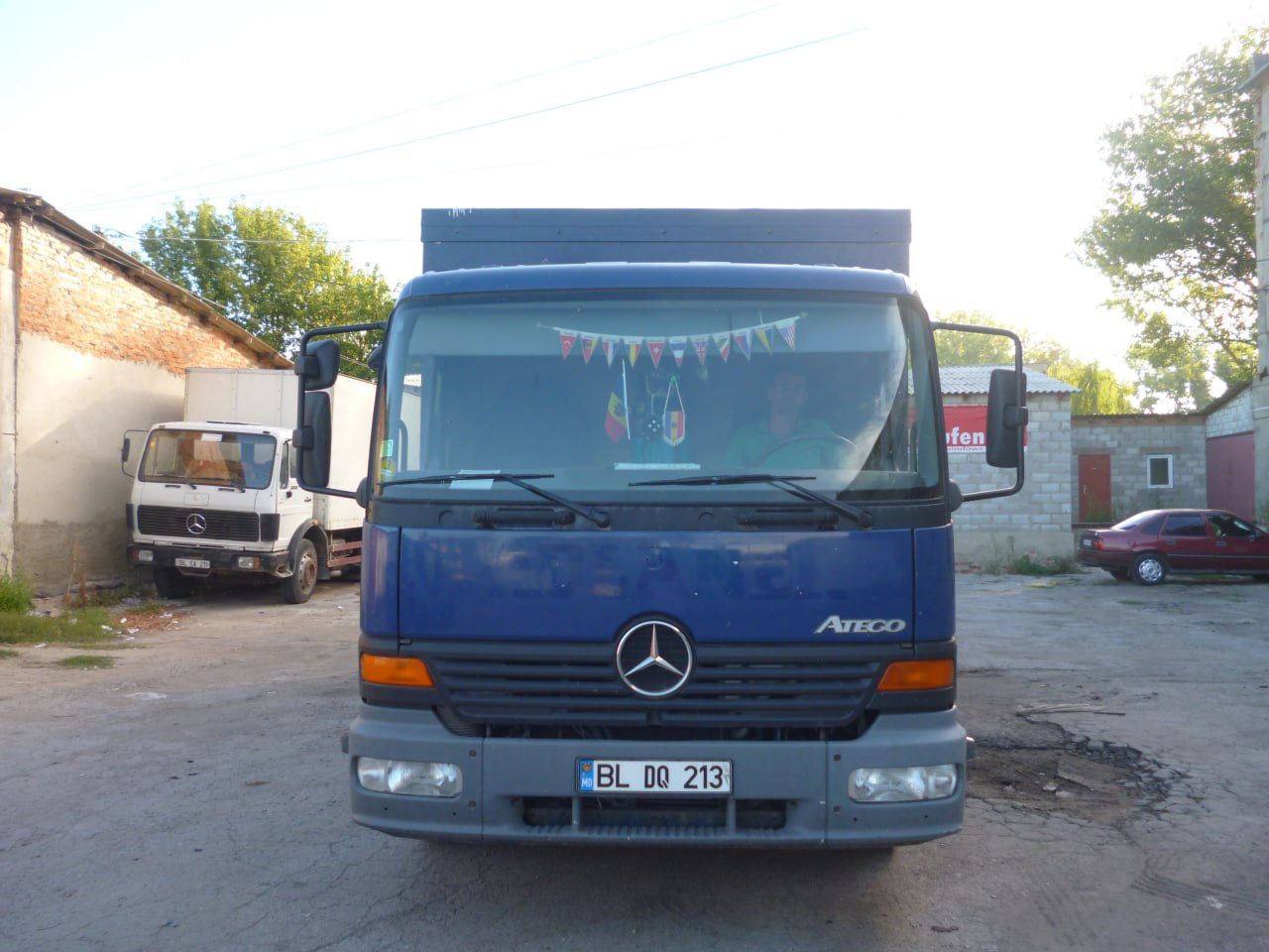 Mercedes Atego 2004 г. с пробегом 510000 км, Дизель, 8900