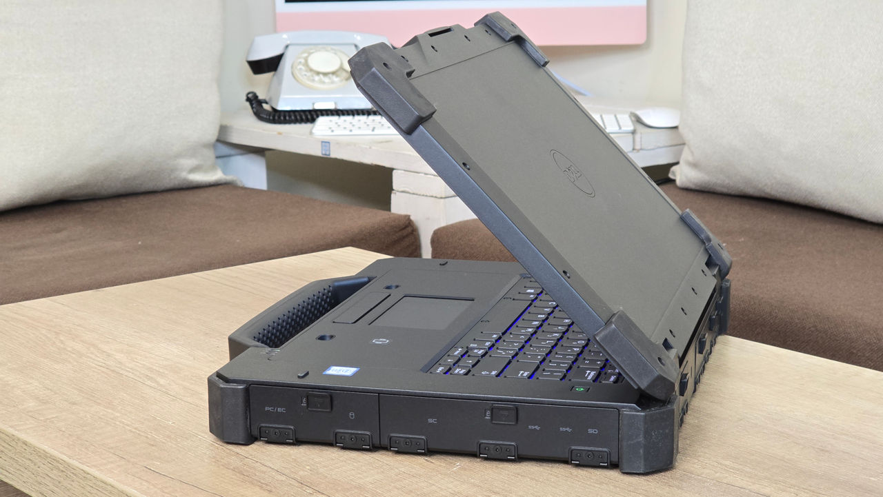 Dell Extreme Rugged (i7 6600U/32Gb Ram/1Tb SSD) Гарантия