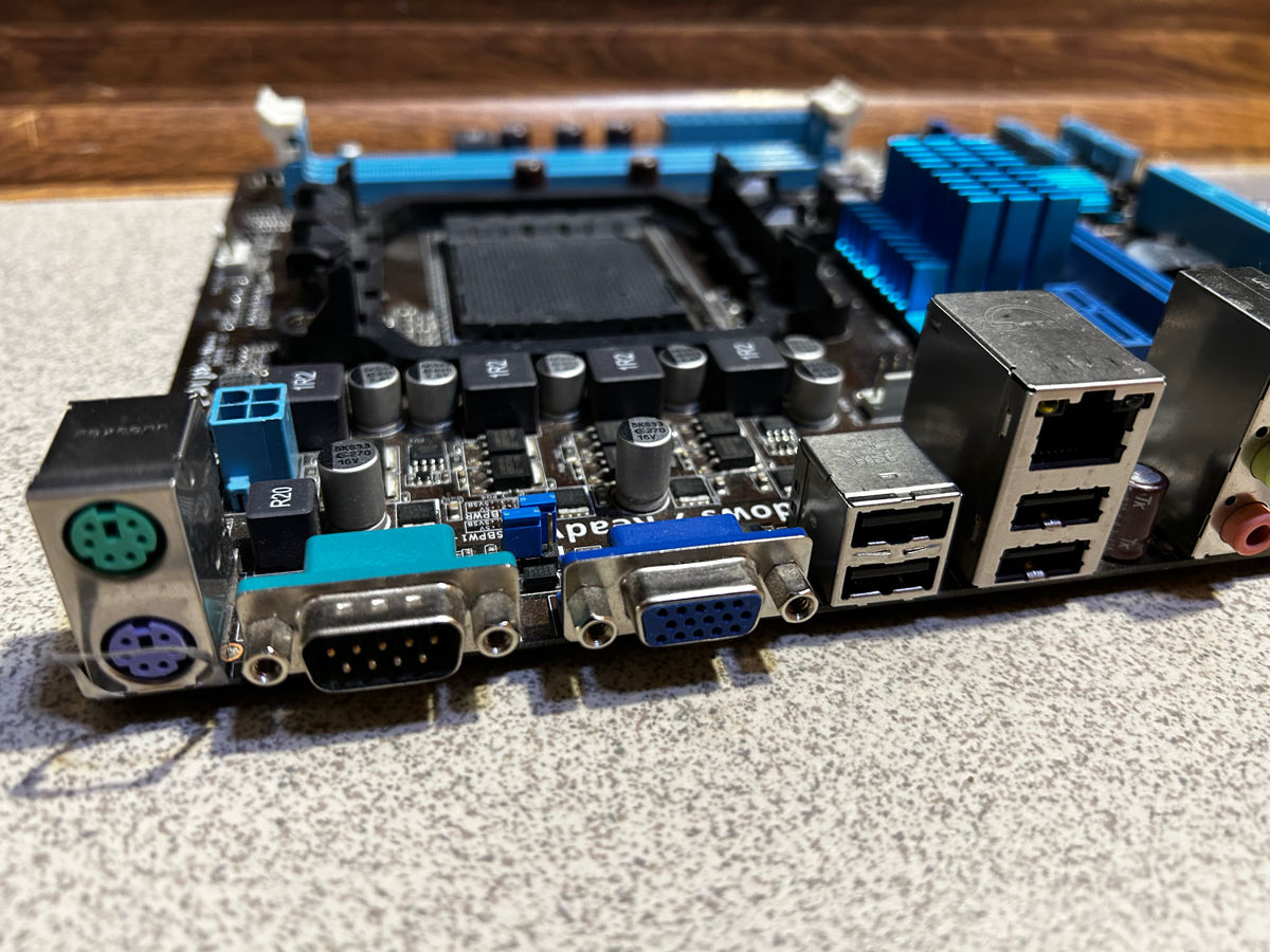 socket AM3+ Asus M5A78L-M LX3
