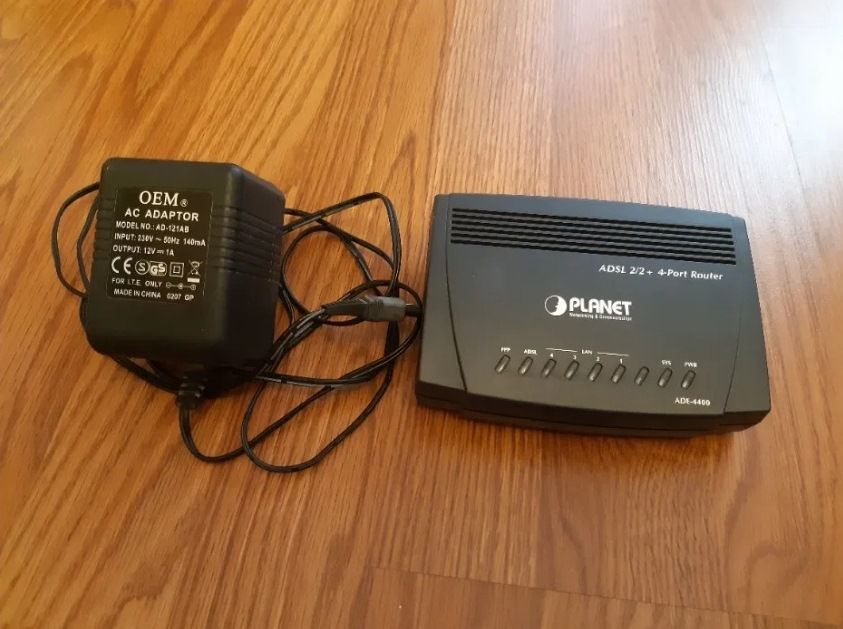 Продам модем ADSL Planet ADE-4400 WIFI