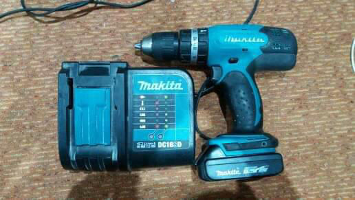 Makita шурупаверт