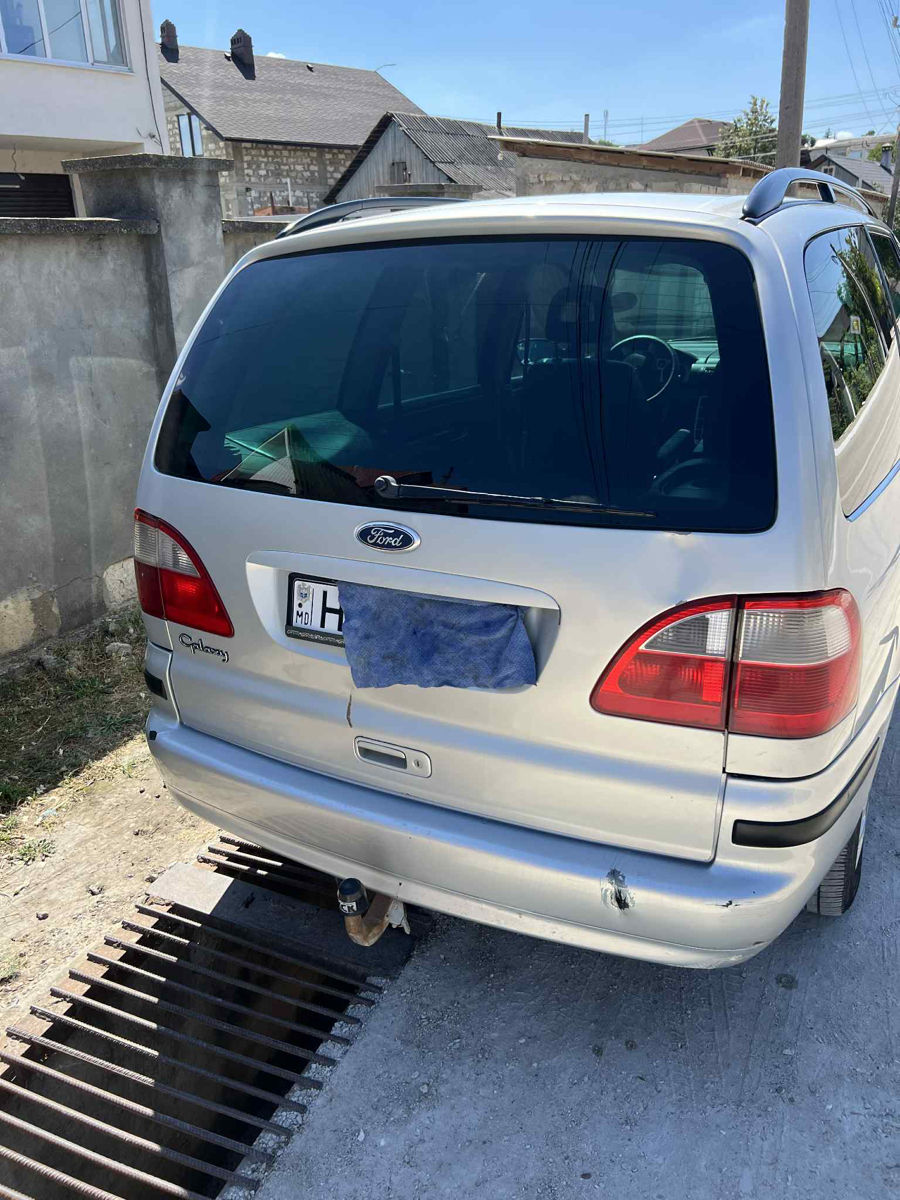 Ford Galaxy 2001 г. с пробегом 243000 км, Дизель, 3500