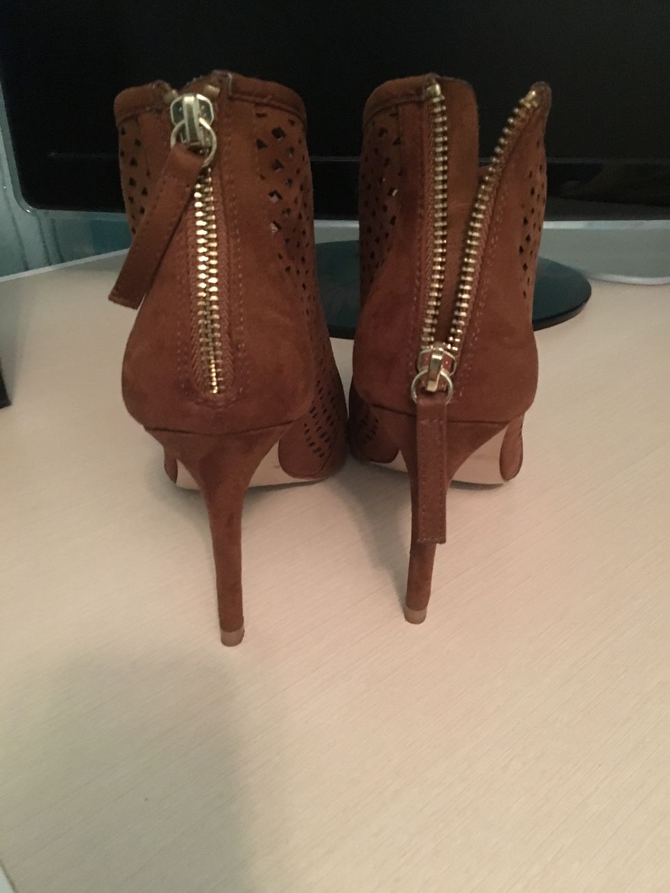 Pantofi ZARA