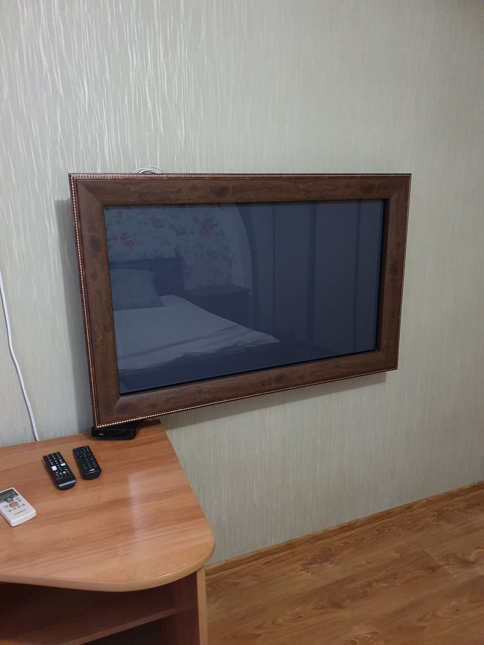 Samsung UE40D6500 в хорошем состоянии
