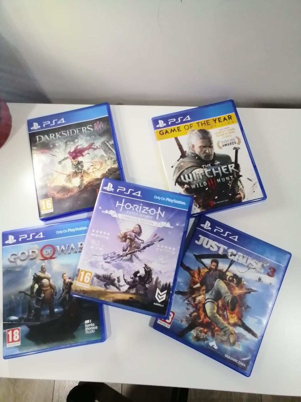 Vand/Schimb jocuri pentru PS4