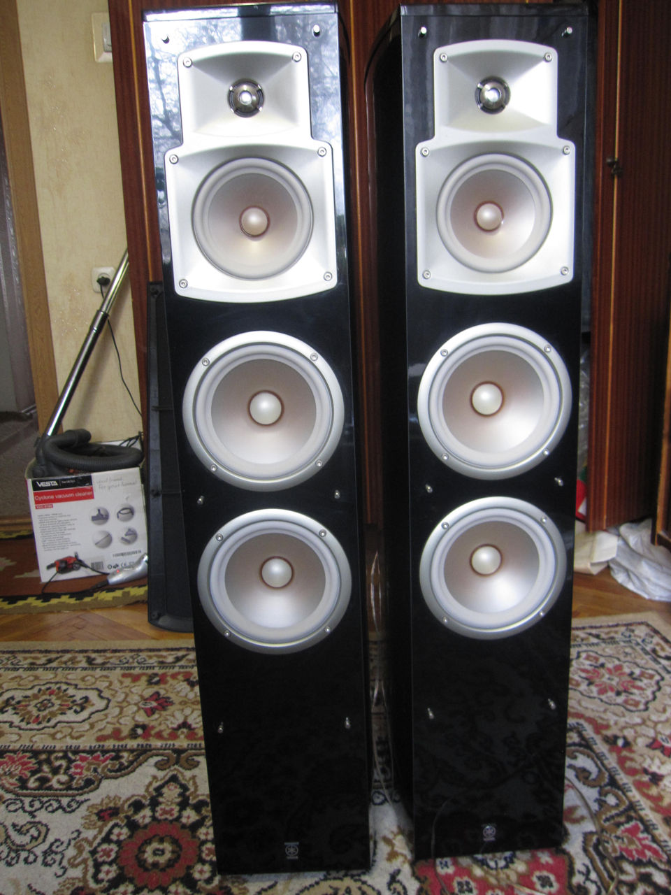 yamaha отличные колонки ns -555 - 6200 лей усилитель с пультом ax - 492 ...