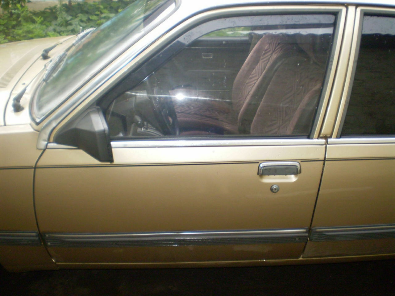 Opel Rekord la pret avantajos!!!