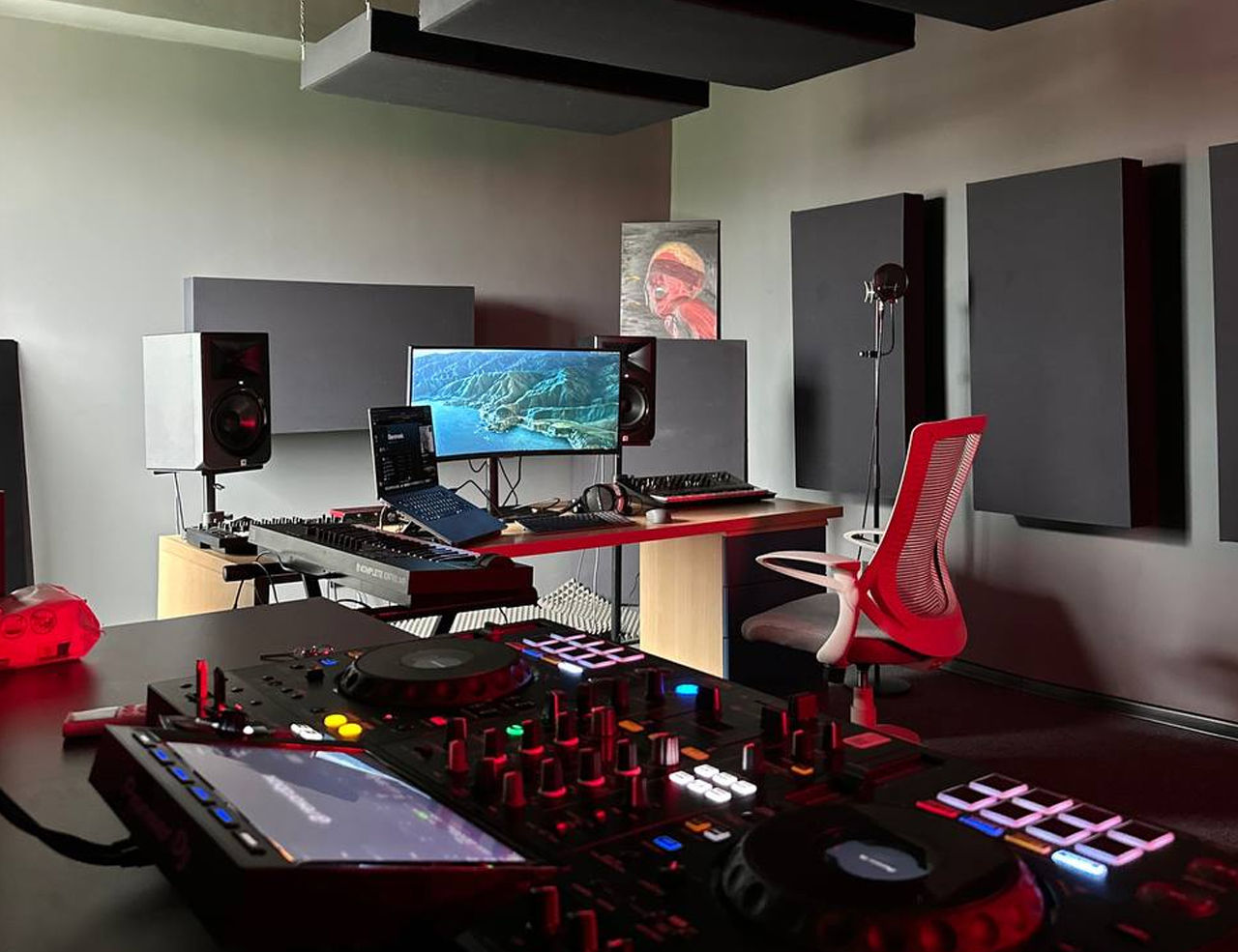 Studio muzical pentru DJ și producători