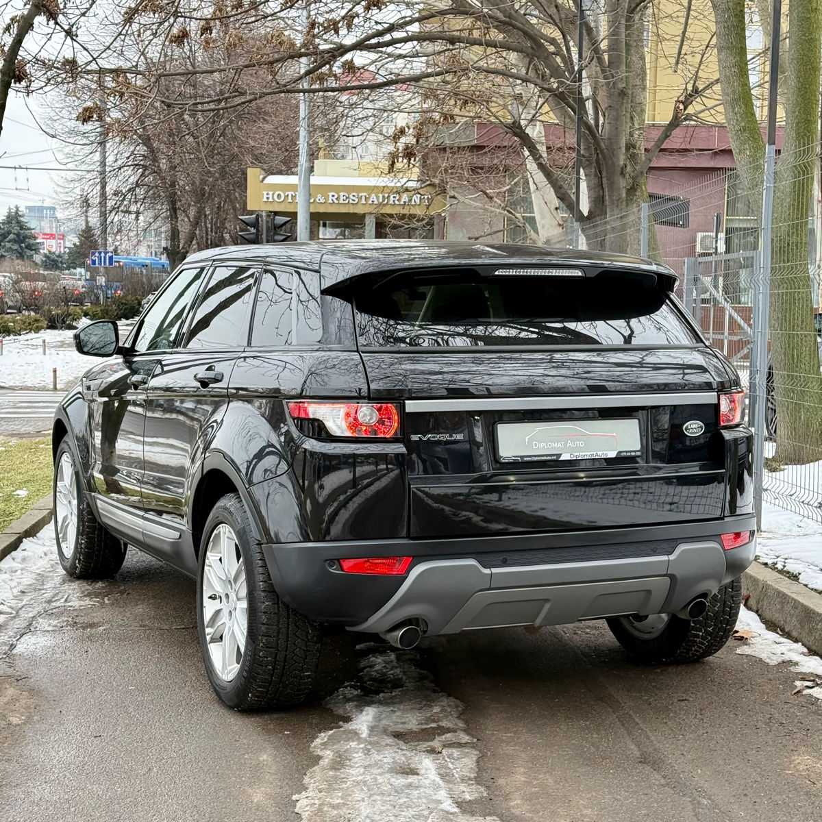 Land Rover Range Rover Evoque an. 2015 cu rulaj 166500 km, Benzină, 13900