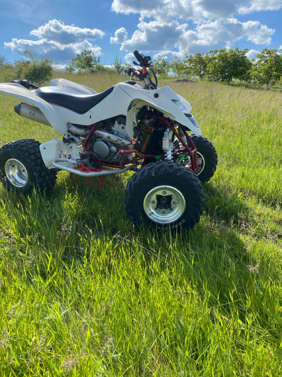 Suzuki LTZ-450 2009 г. с пробегом 11 км, 4500