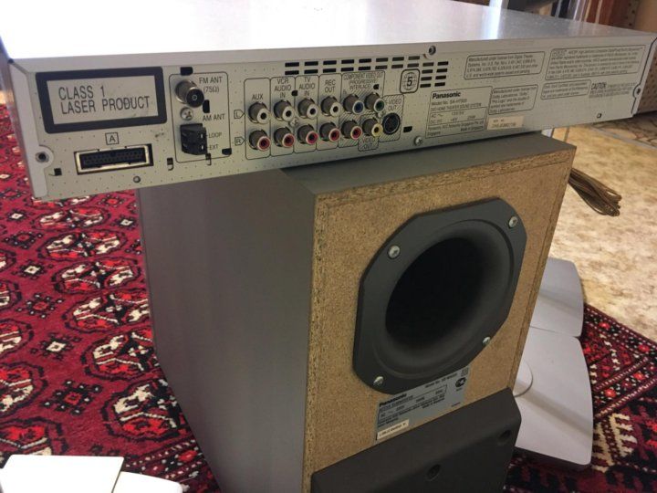 Продоеца домашние кинотеатр Панасоник модель sa-ht 935.
