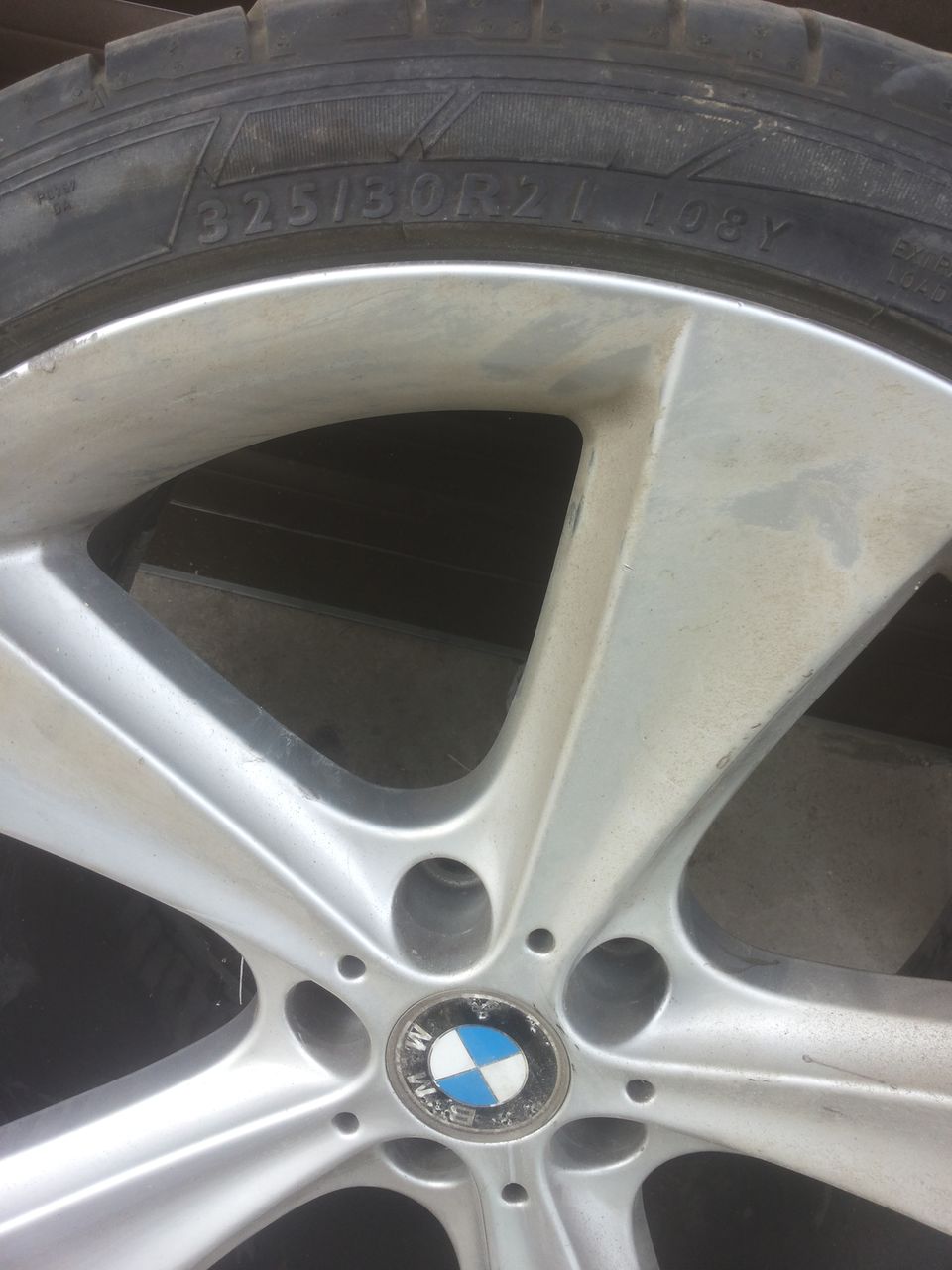 Bmw x5 x6 r21 bmw 320 205 55 r16 215 55 r17 pireli 225 45 r17 michelin ...